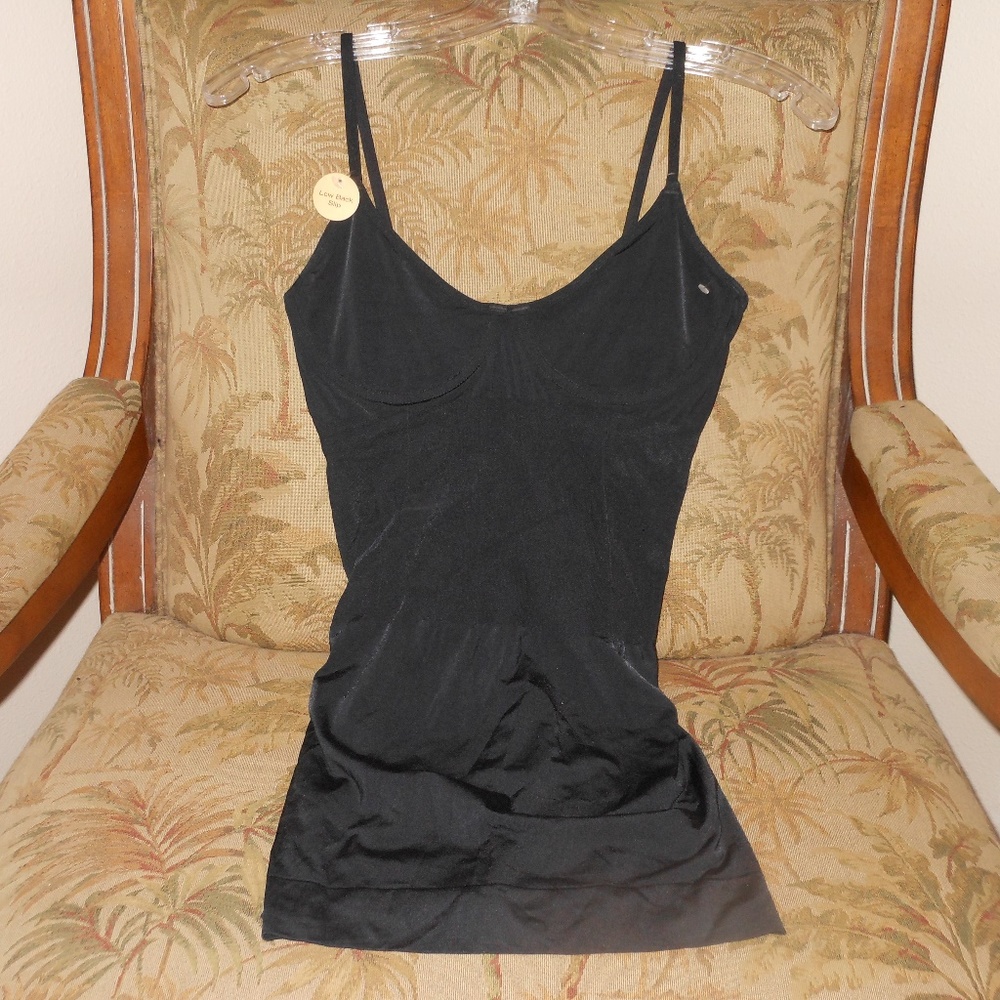 Wacoal Low Back Slip!! 34 - Gem